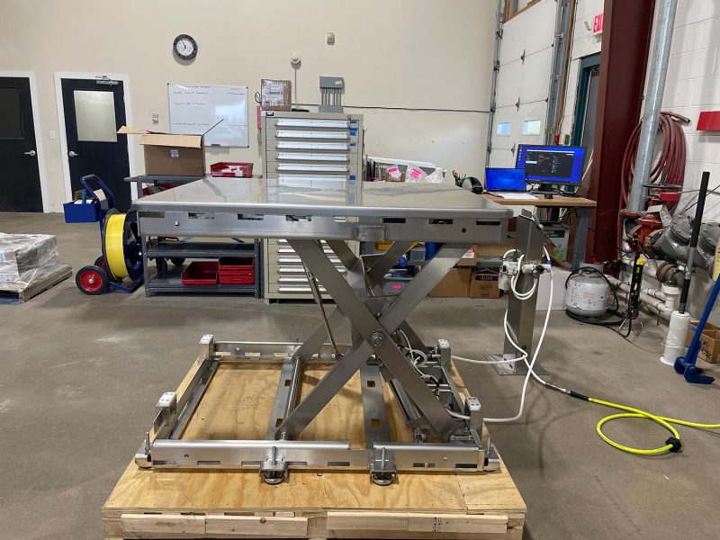 Carts & Tables – Custom Cut Metals