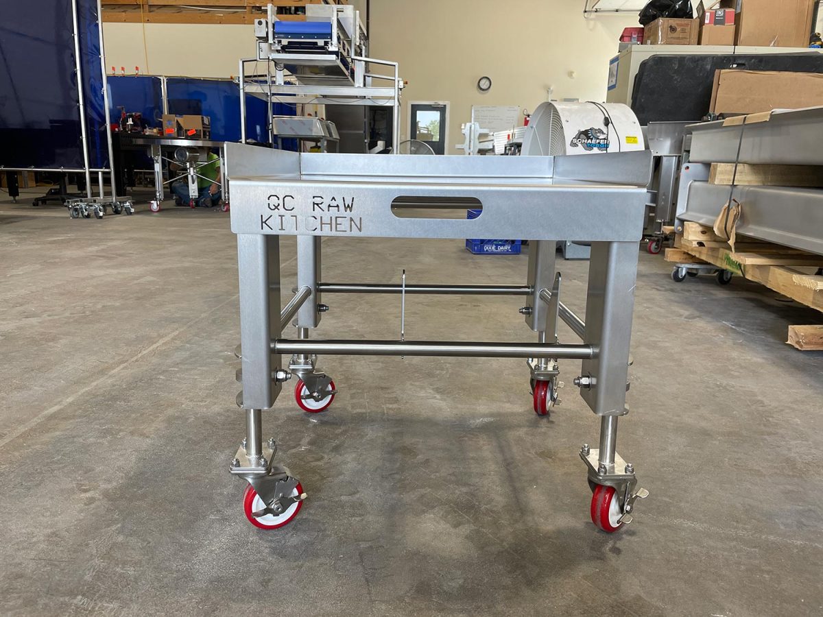 Carts & Tables – Custom Cut Metals