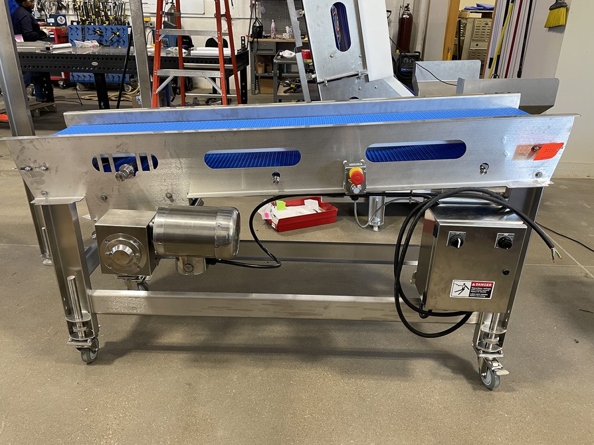 Incline Conveyors – Custom Cut Metals